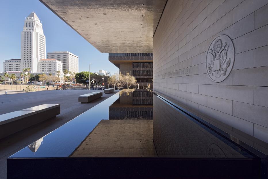 Consulting in a Courtroom: The Los Angeles Federal Courthouse | Jacobs